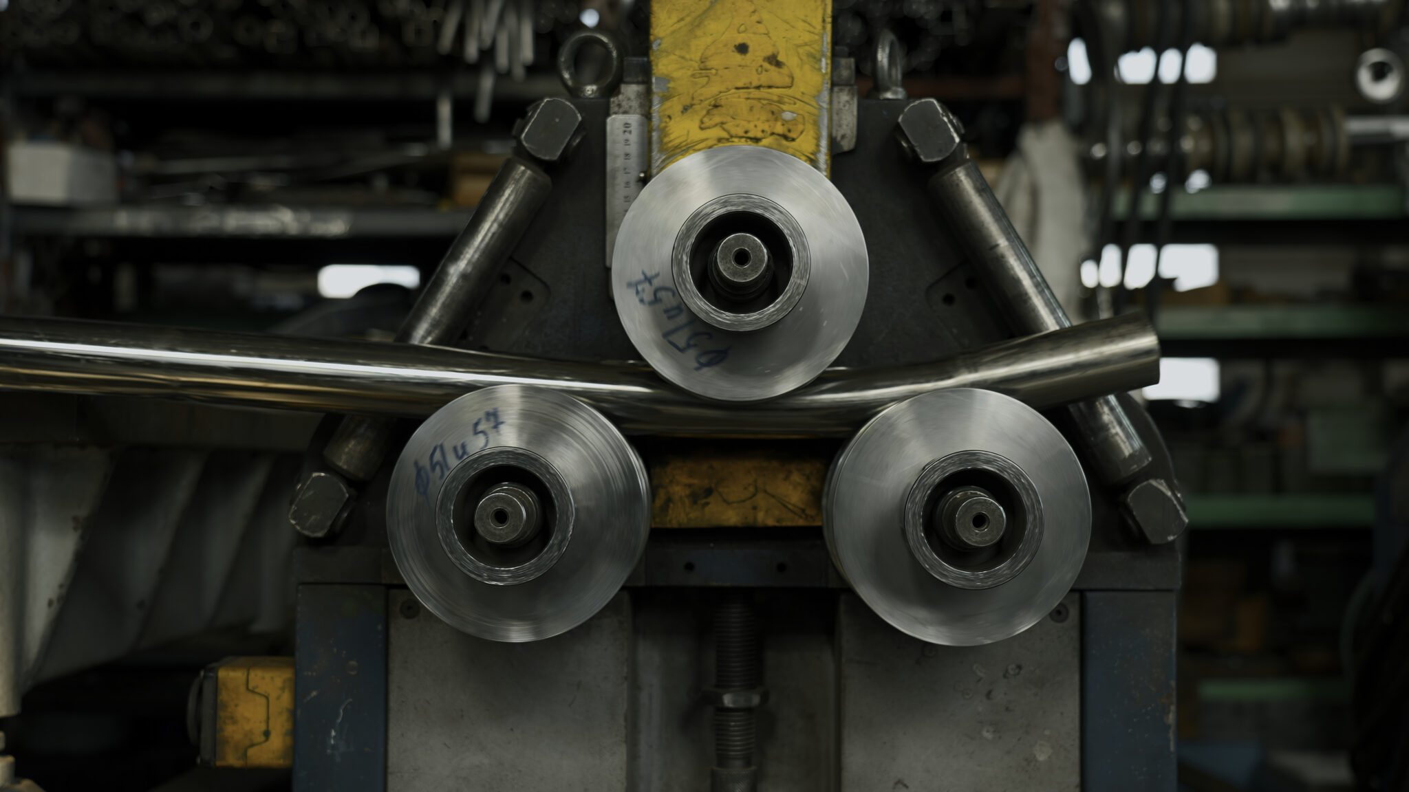 Doblado preciso de tubos ¿Por qué elegir a Aggressive Tube Bending ...